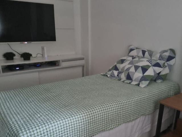 Quarto Individual para Moça – Mobiliado – Centro de Copacabana