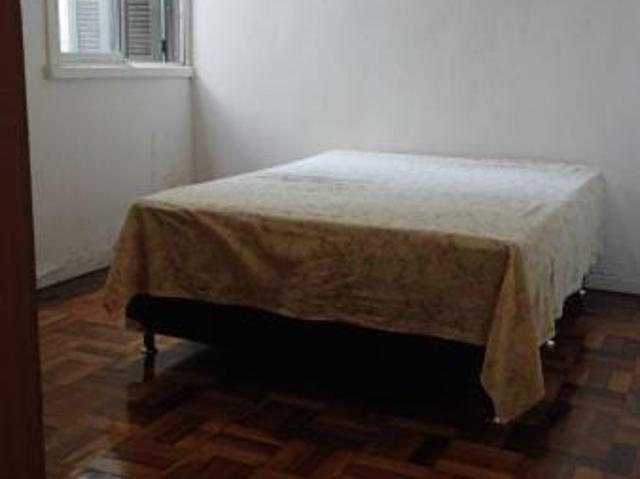 Quarto individual para moças