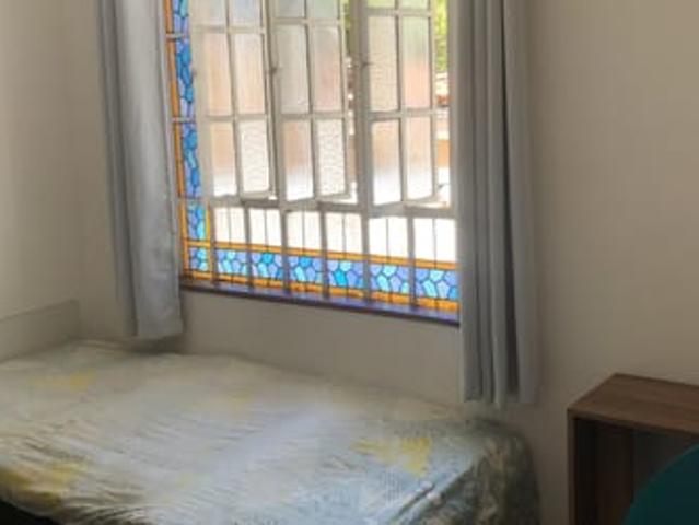 Quarto individual próx. à Av. Paulista linha verde / amarela