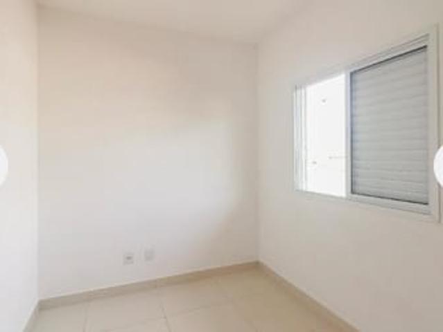 Quarto individual proximo ao metrô Guilhermina Esperança