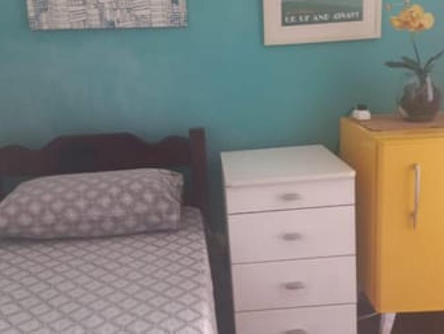 Quarto individual próximo ao metrô