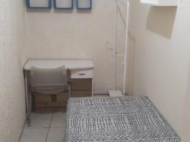 Quarto Office para RAPAZ no Tatuapé! $100 de desconto