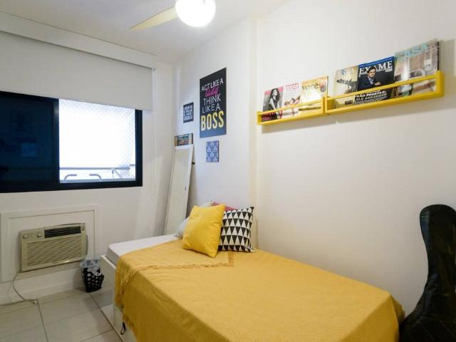 Quarto mobiliado na Barra da Tijuca