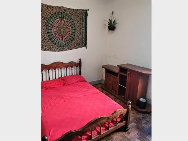 Quarto mobiliado no centro. Praça Tiradentes, metrô carioca
