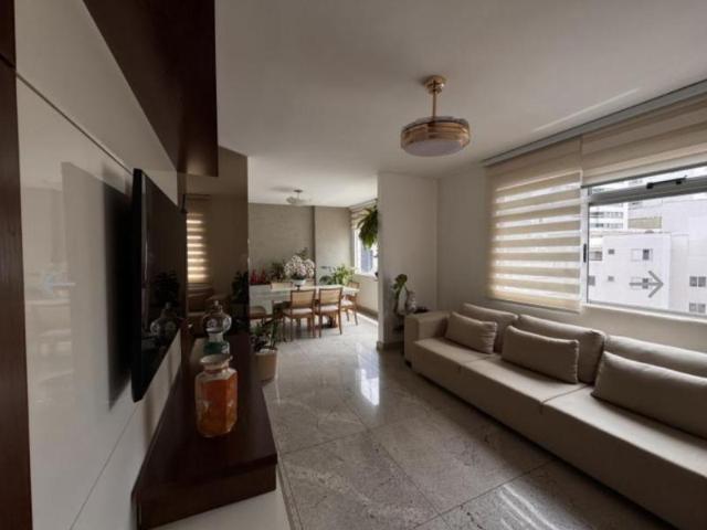 Quarto mobiliado Buritis