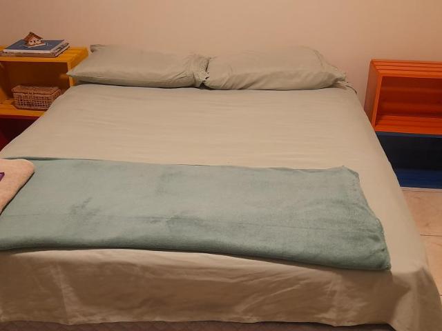 Quarto mobiliado com seguranca e tranquilidade