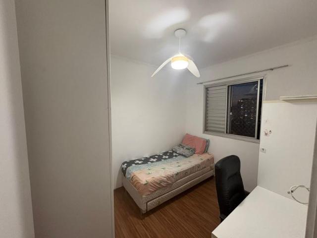 Quarto mobiliado em ap. próximo ao metro Belém