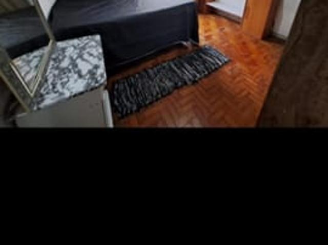 Quarto mobiliado em frente o metrô 2 meses de depósito