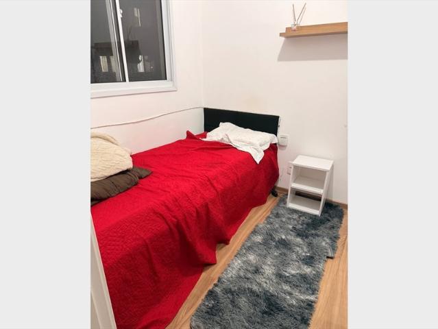 Quarto mobiliado em Guaianazes