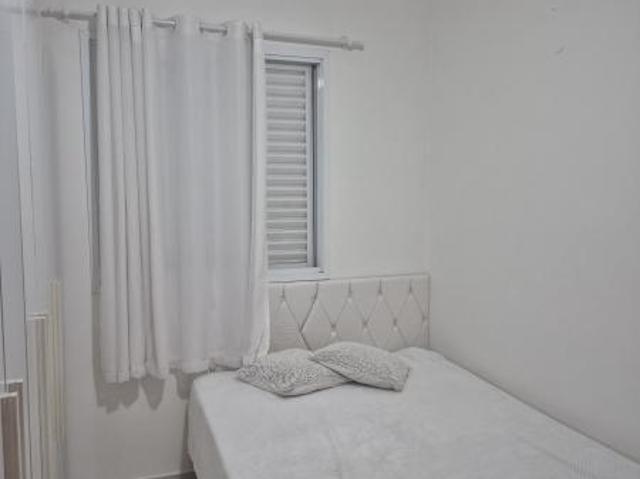 Quarto mobiliado Individual
