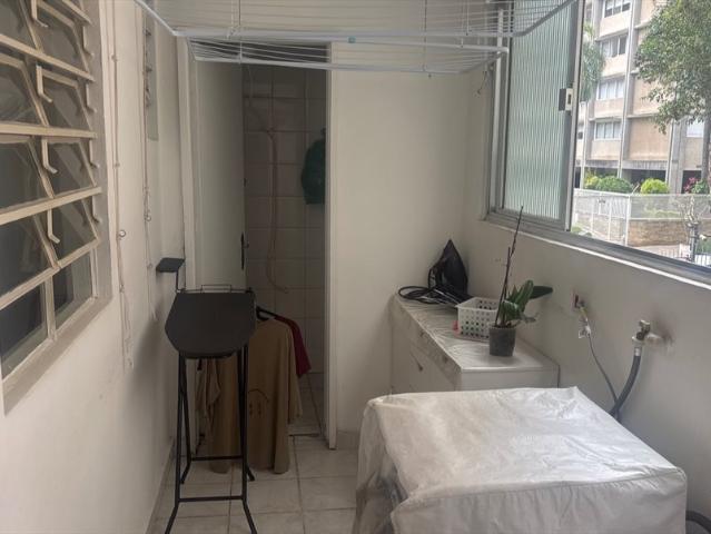Quarto mobiliado para mulher em Higienópolis