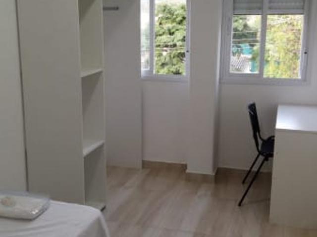 QUARTO MOBILIADO PROXIMO PUCRS, UFRGS,ACISP