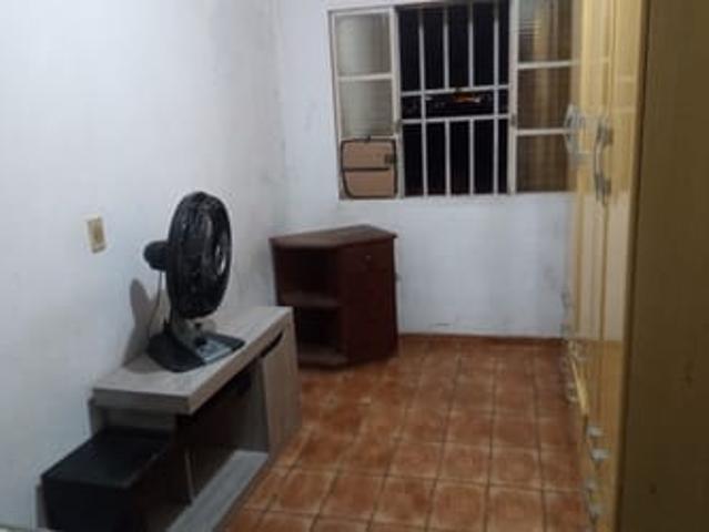 Quarto masculino individual
