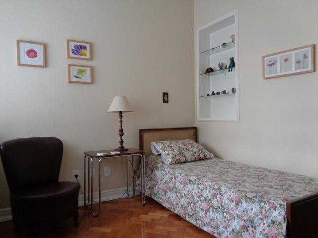 Quarto muito confortável na Zona Sul Flamengo