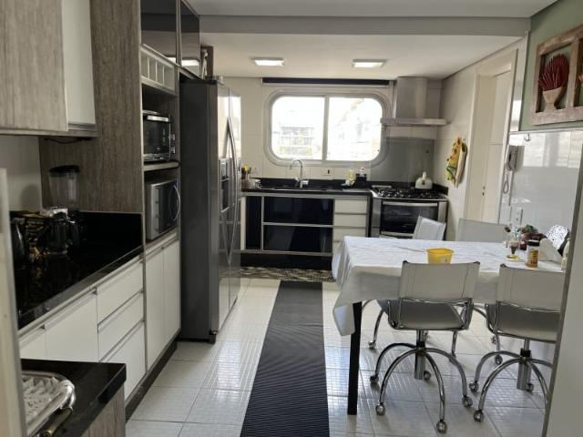 QUARTO NO BAIR. DE PINHEIROS, BANH. PRIVATIVO