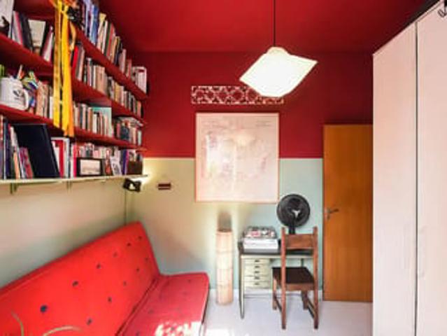 Quarto na Bela Vista com varanda  fique sozinho 18 dias por