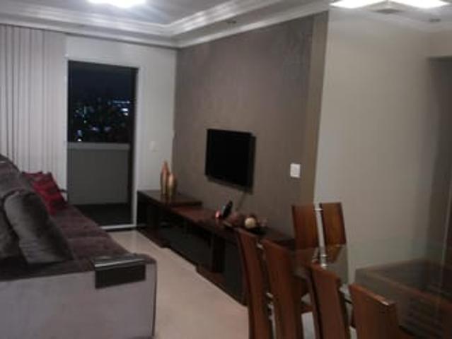 Quarto na Rua do Arraial por R$1600