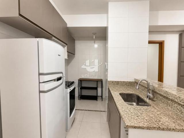 QUARTO SALA COM VAGA DE GARAGEM EM UMA LOCALIZAÇÃO ESPECTACULAR