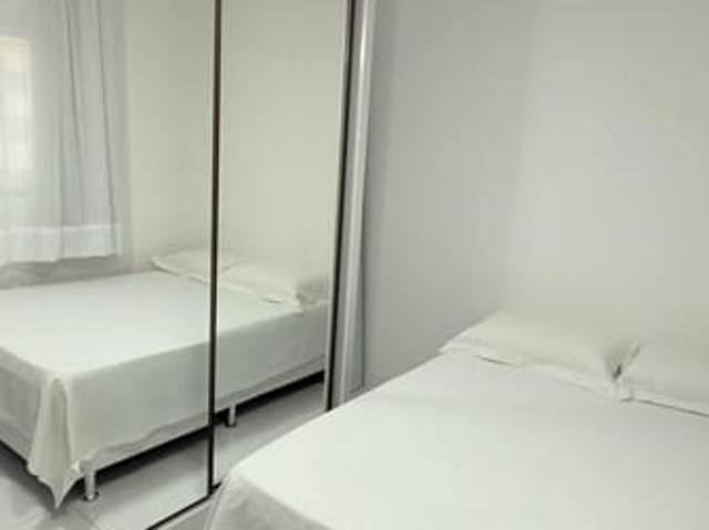 Quarto P/ Mulheres exelente localização