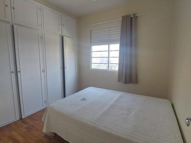Quarto para rapaz responsável e organizado