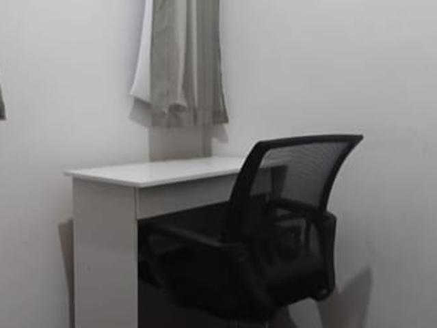 Quarto perto da Puc Leblon