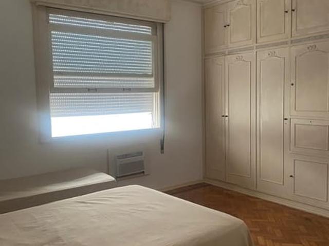 Quarto privativo em Copacabana Posto 5