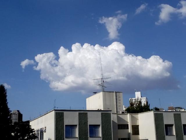 Quarto privativo Vila Madalena/BNH