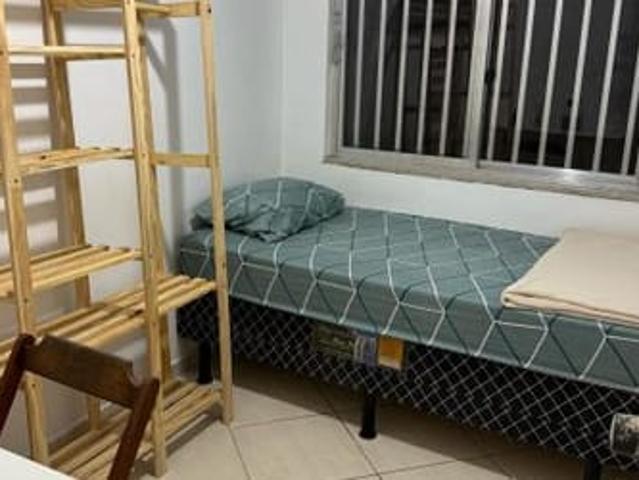 quarto privado com banheiro em Sao conrado