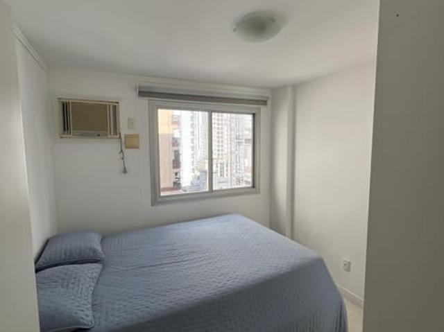 QUARTO PRIVADO PARA MULHER