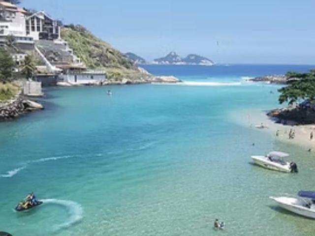 LUXO É VIVER COM O PÉ NA AREIA !Seu Refúgio de Paz !