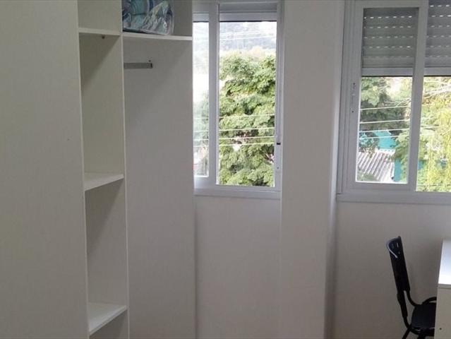 Quarto Próximo a PUCRS e UFRGS. Otimo Ambiente