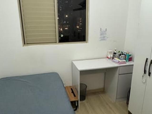 Quarto próximo ao metrô Vergueiro