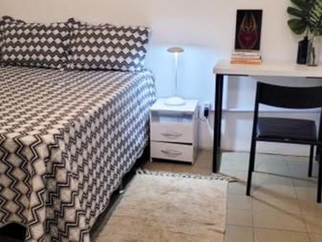 QUARTO PRÓXIMO DA UFRGS
