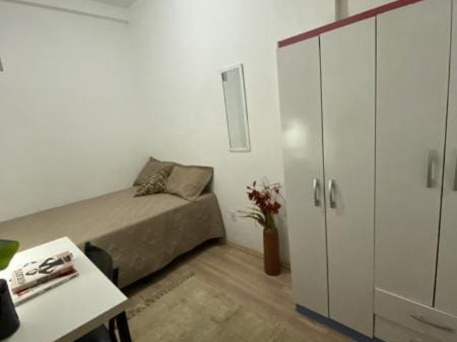 QUARTO PRÓXIMO DA UFRGS, UFCSPA E UERGS