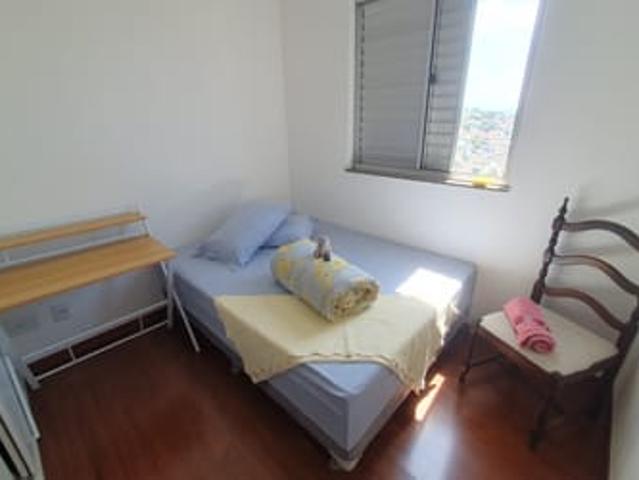 Quarto uma pessoa, garagem, piscina, academia
