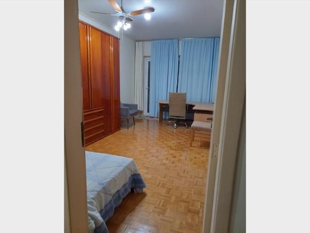 Quarto /UFRGS e UFCSPA e 1/2q da SantaCasa