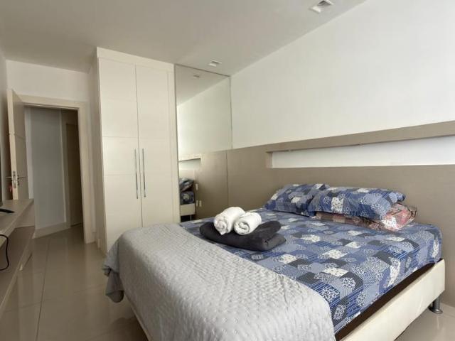 Quarto vista mar