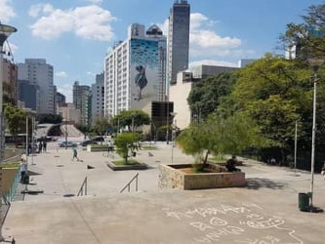 Quarto+banh privativos Pç Roosevelt OUTUBRO