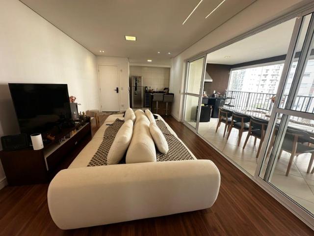 Quartos disponíveis em apartamento tranquilo