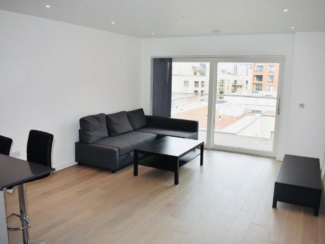 Quassia House, Colindale Gardens, Colindale, London NW9, 2 bed flat to rent, £2,167 pcm | PrimeLocation