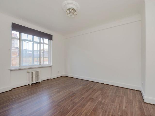 Quebec Court, Seymour Street W1H, 2 bed flat to rent, £3,553 pcm | PrimeLocation