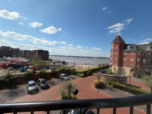 Quebec Quay, Liverpool, L3 2 bed apartment to rent £1,450 pcm £335 pw