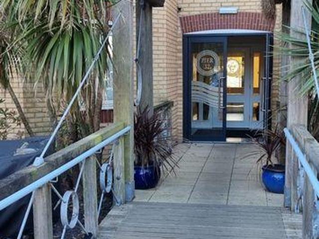 Quebec Quay, Liverpool, L3 2 bed flat to rent £1,195 pcm £276 pw