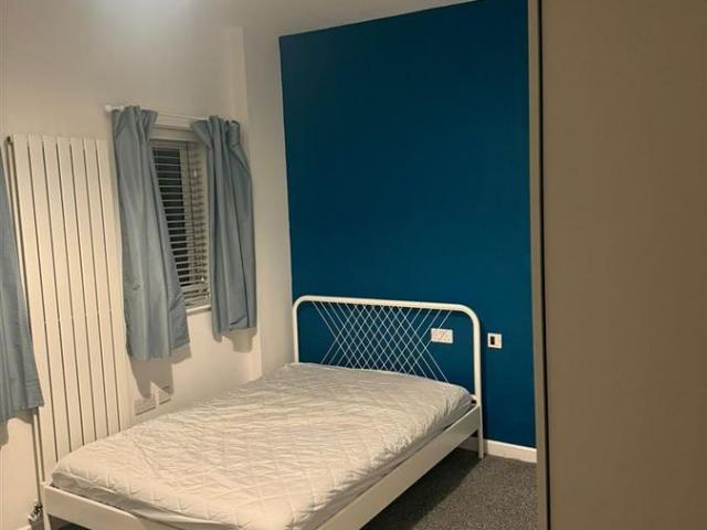 Queen Victoria Road, Burnley BB10, Room to rent, £650 pcm | PrimeLocation