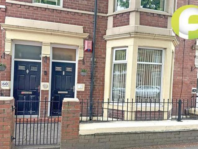 Queen Alexandra Road, North Shields, 2 Bedroom Flat