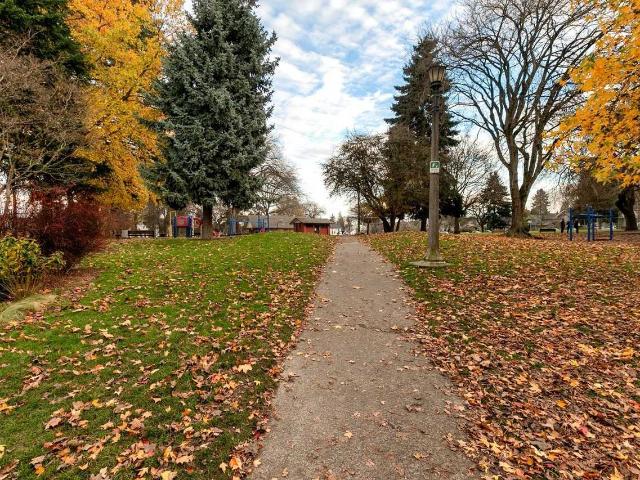 QUEEN ANNE APARTMENTS SEVA01 Studio Apartment for Rent at 2503 Nw Raleigh St, Portland, OR 97210 Northwest District