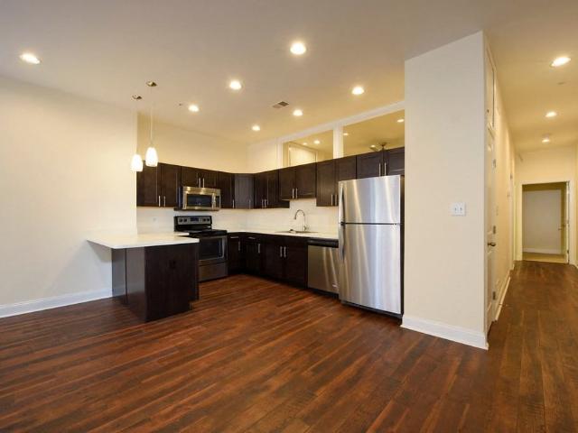 Queen Anne Belvedere Studio Apartment for Rent at 1214 N Charles St, Baltimore, MD 21201 Mid Town Belvedere