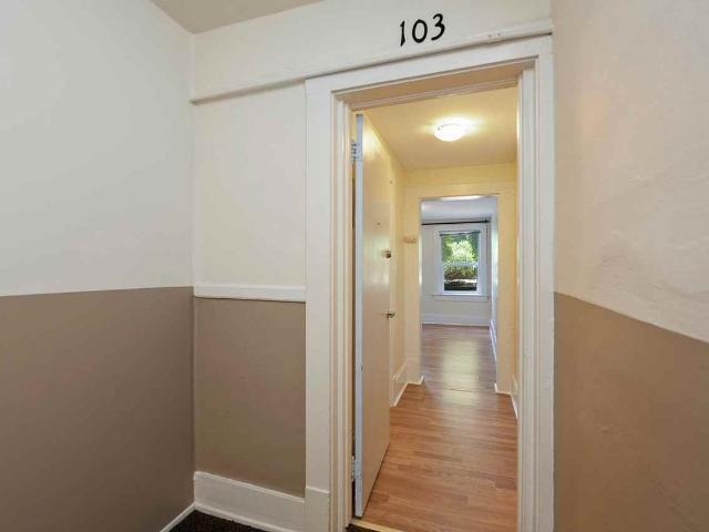 Queen Anne Court 1 Bedroom Apartment for Rent at 23 W Galer St, Seattle, WA 98119 Lower Queen Anne