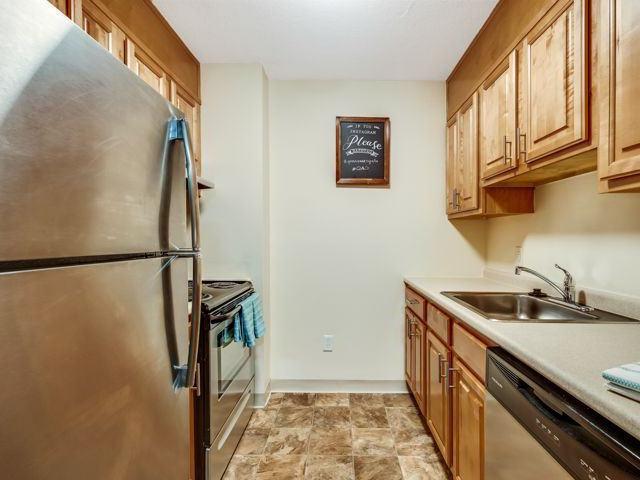 Queen Anne's Gate 2 Bedroom Apartment for Rent at 100 Queen Anne Dr, Weymouth, MA 02189