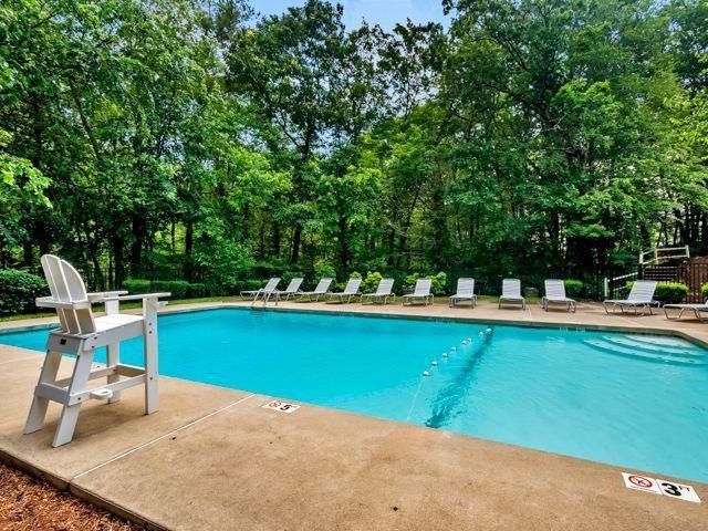 Queen Anne's Gate 2 Bedroom Apartment for Rent at 100 Queen Anne Dr, Weymouth, MA 02189